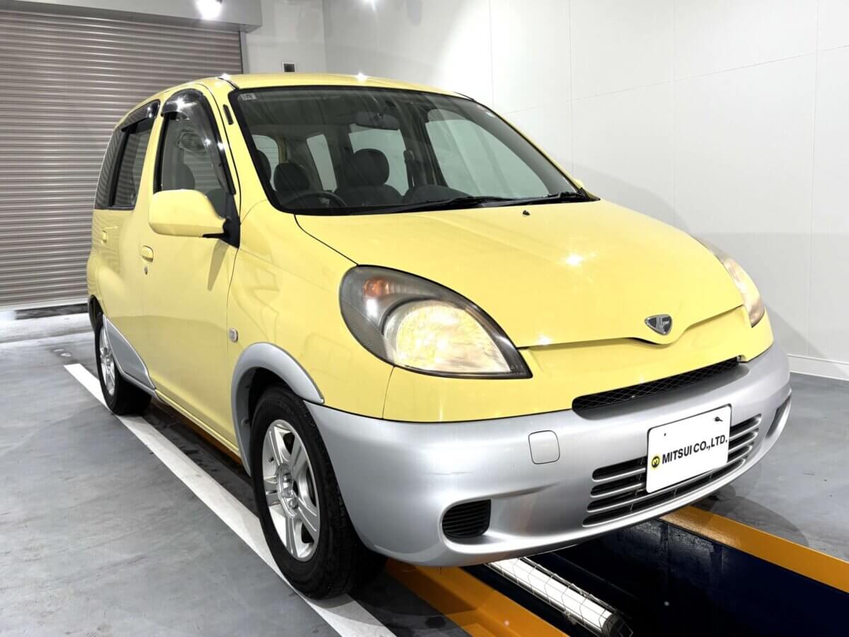 Used FUNCARGO TOYOTA For Sale Hatchback | CAR FROM JAPAN
