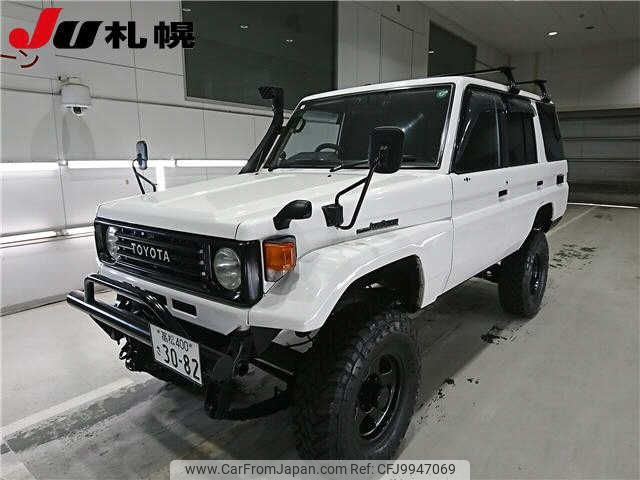1995 Toyota Land Cruiser HZJ77Vカイ - Car Price $24,395