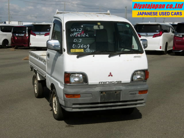 1997 Mitsubishi Minicab Truck V-U42T 4WD - Car Price $1,700