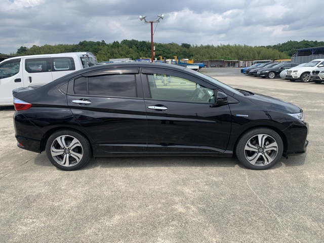 2014 Honda Grace DAA-GM4 2WD - Car Price $4,026