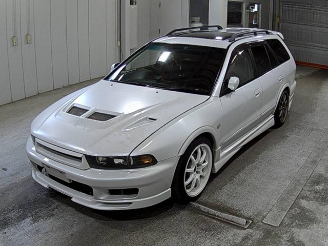 2000 Mitsubishi Legnum EC5W - Car Price $9,700