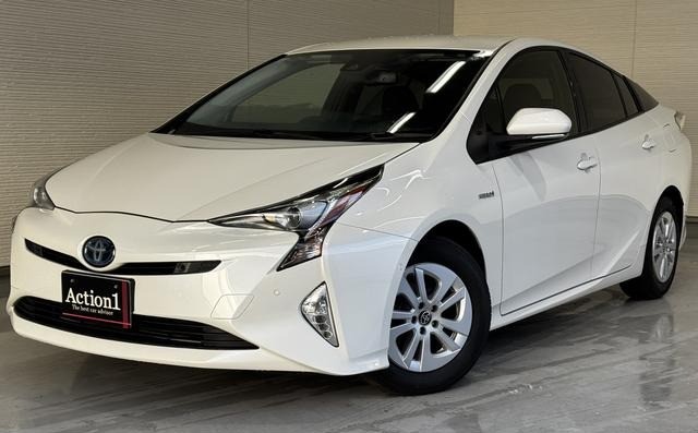2018 Toyota Prius ZVW50 2WD - Car Price $8,523