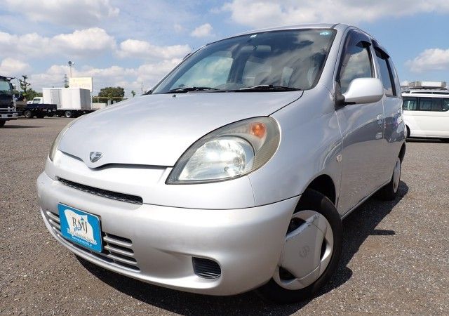 2000 Toyota Fun Cargo TA-NCP20 2WD - Car Price $1,100