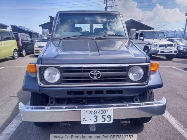1995 Toyota Land Cruiser 70 KC-HZJ77V 4WD - Car Price $13,135