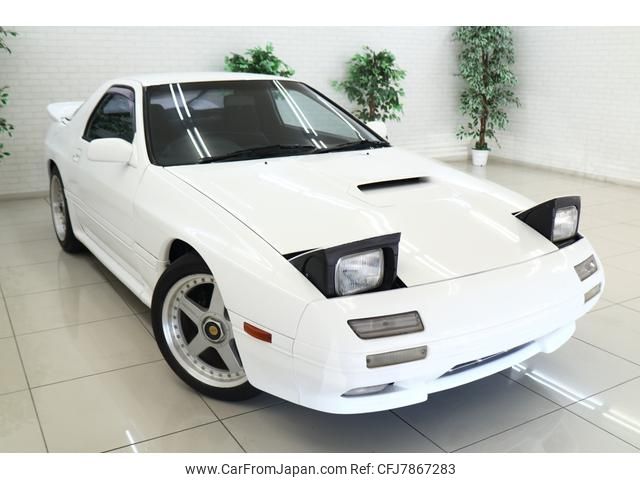 Used MAZDA SAVANNA RX-7 1990 CFJ7867283 in good condition for sale