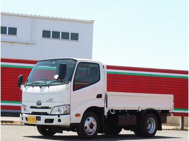 2019 Toyota Dyna Truck 2KG-XZC675 4WD - Car Price $23,112