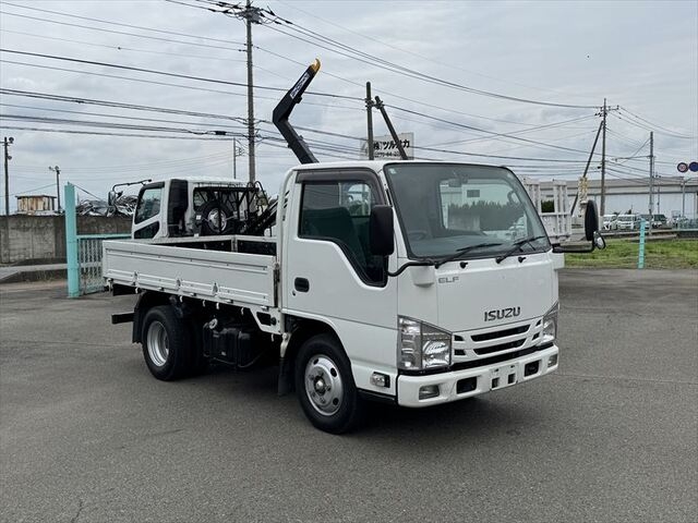2016 Isuzu Elf Truck TRG-NKR85A - Car Price $14,523