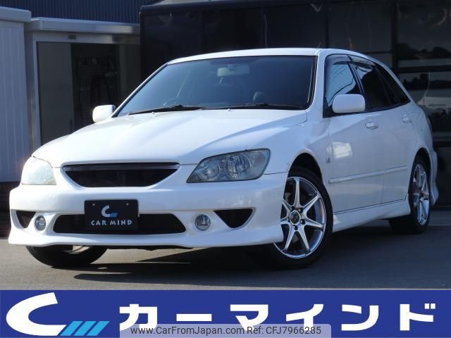 2002 Toyota Altezza Gita TA-GXE15W 4WD - Car Price $857,687