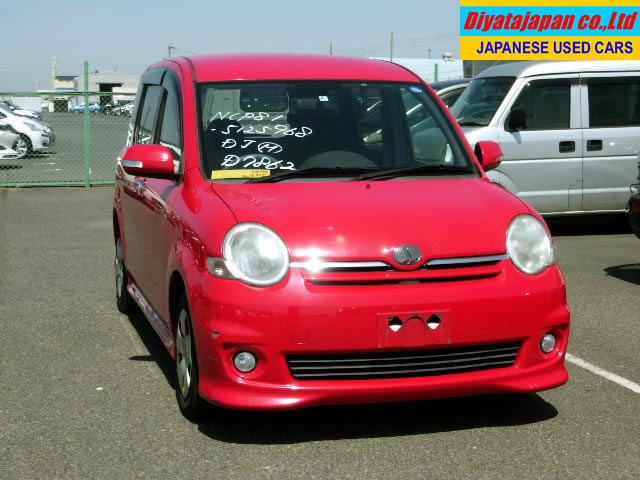 2010 Toyota Sienta DBA-NCP81G 2WD - Car Price $1,100