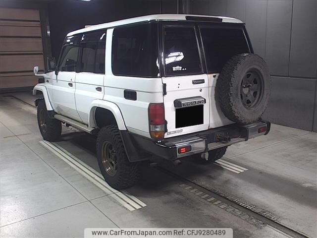 1999 Toyota Land Cruiser HZJ77Vカイ - Car Price $10,381