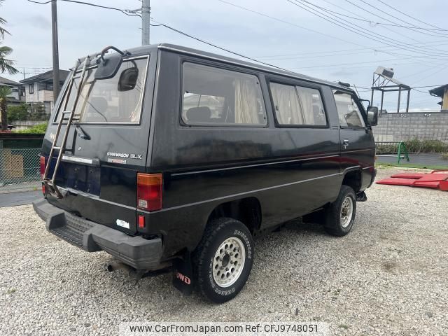 1986 Mitsubishi Delica Starwagon N-L038GW 4WD - Car Price $7,617