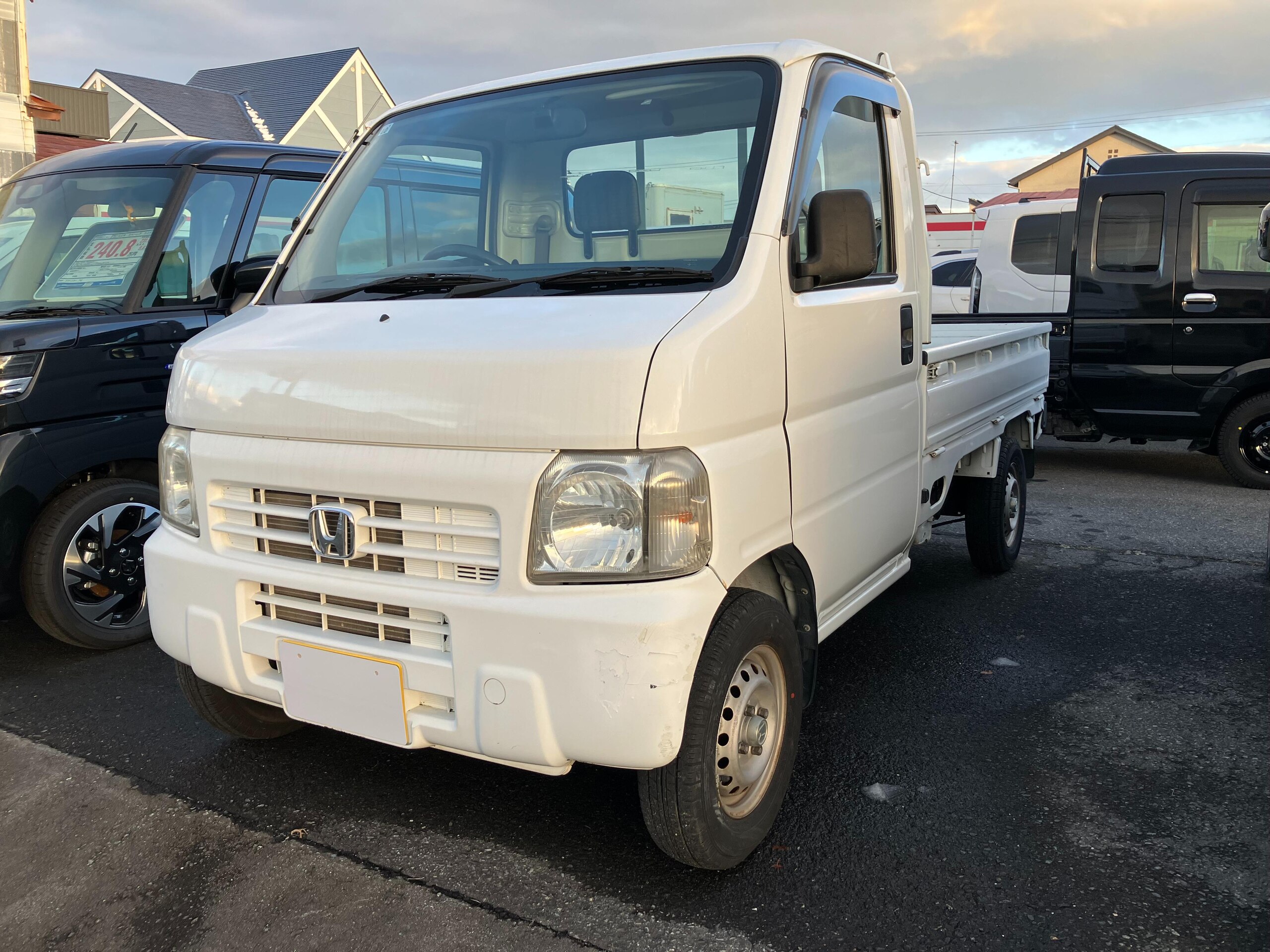 2000 Honda Acty Truck HA7 4WD - Car Price $4,976