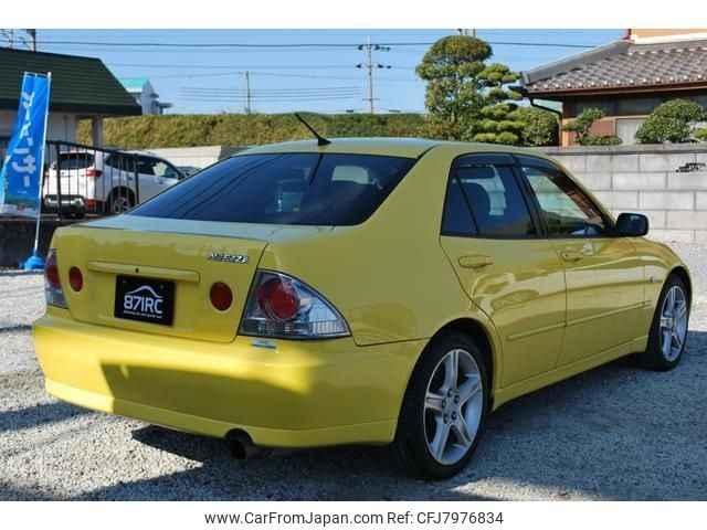 Used TOYOTA ALTEZZA 1999/Mar CFJ7976834 in good condition for sale