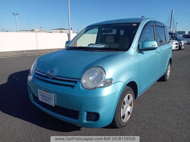 Used TOYOTA SIENTA 2010/Mar CFJ8135528 in good condition for sale