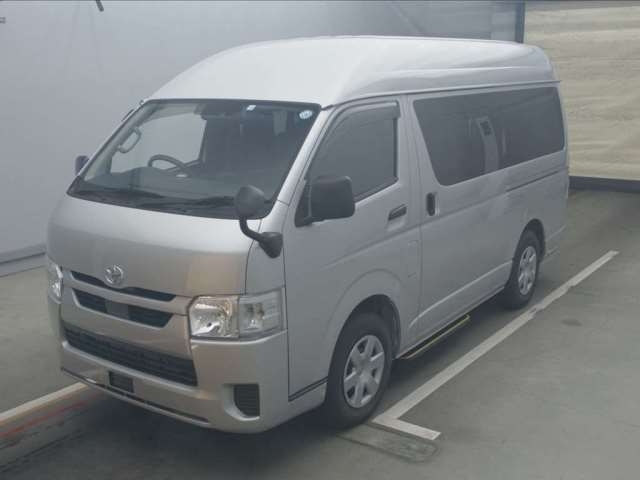 2023 Toyota Hiace Van 3BF-TRH200Kカイ - Car Price $31,336