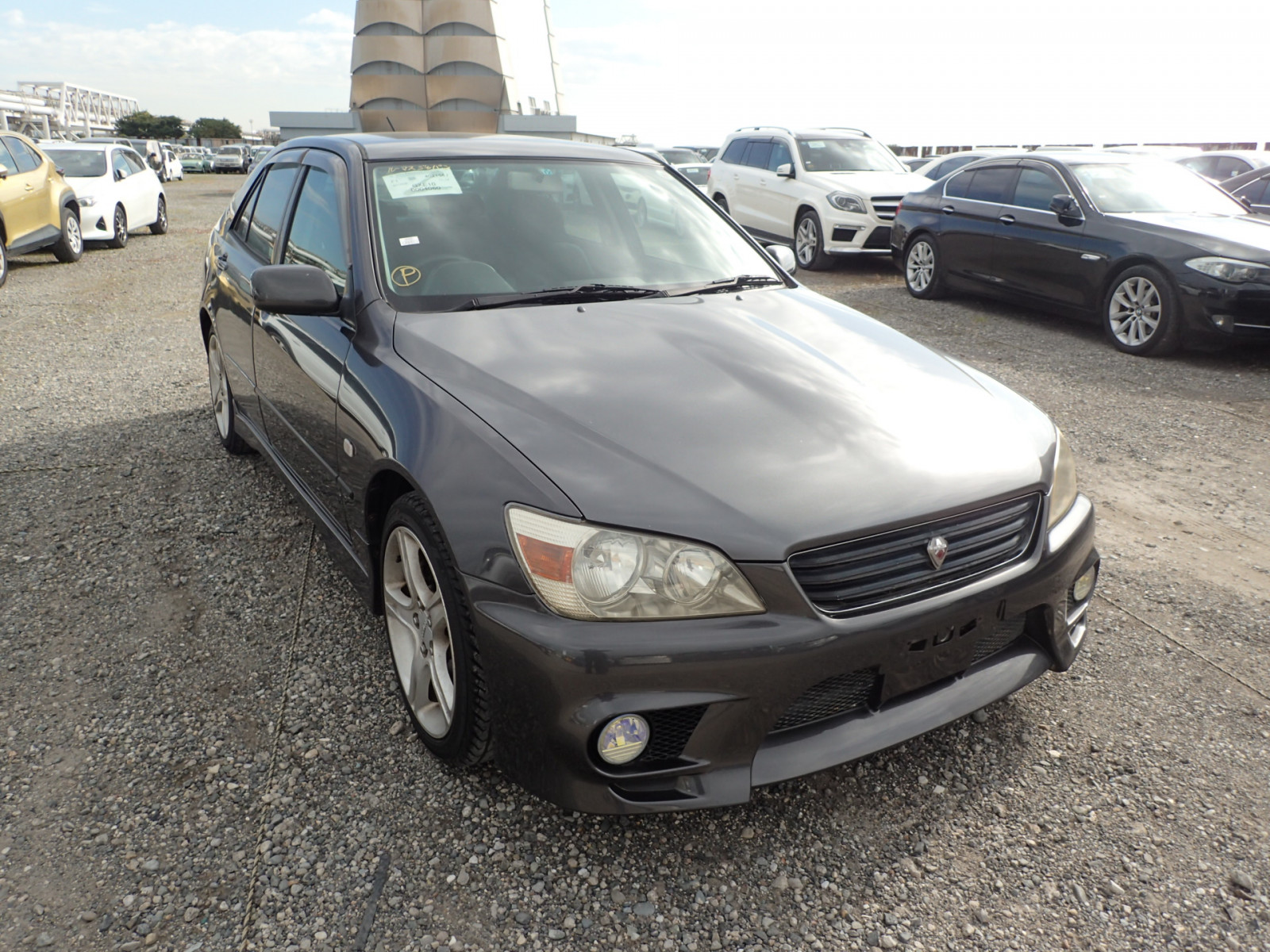 Toyota Altezza for Sale. Low Mileage. Good Condition