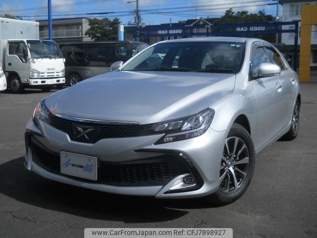 2017 Toyota Mark X DBA-GRX135 4WD - Car Price $12,089