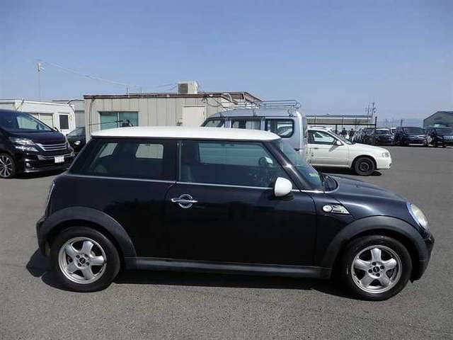 Used BMW MINI 2008/Oct CFJ2237400 in good condition for sale