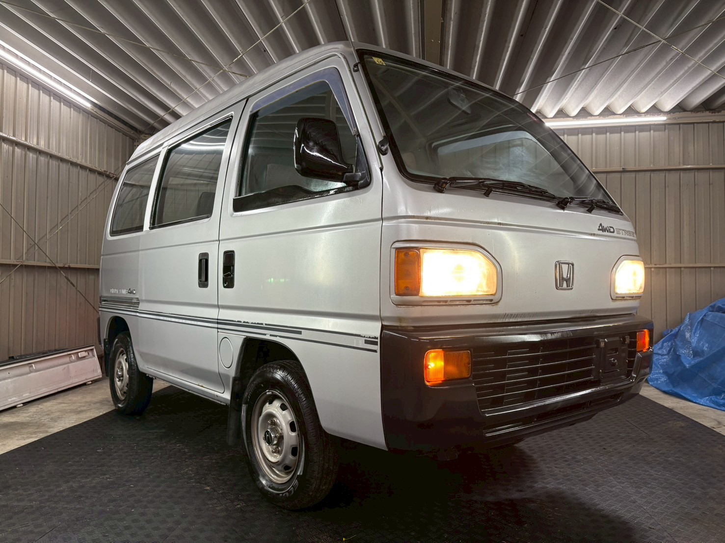 1990 Honda Street HH4 4WD - Car Price $1,844
