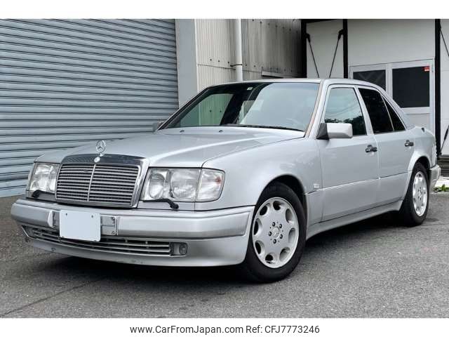 1992 Mercedes-benz E-class E-124036 - Car Price $30,427