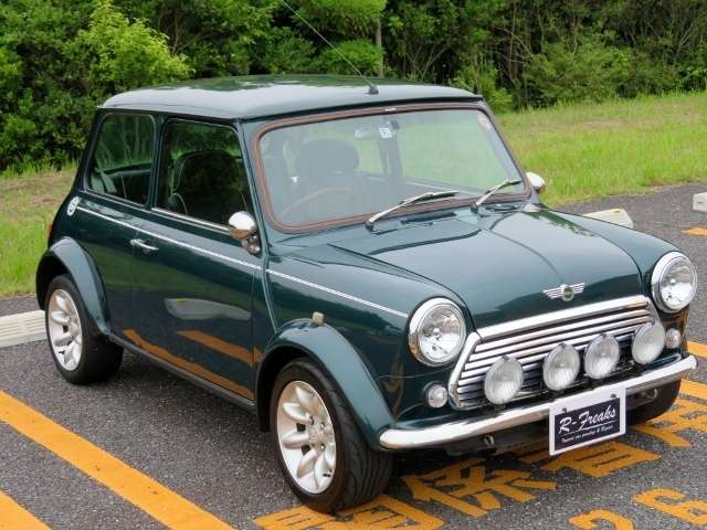 1998 Rover Mini SAXXN 2WD - Car Price $10,579