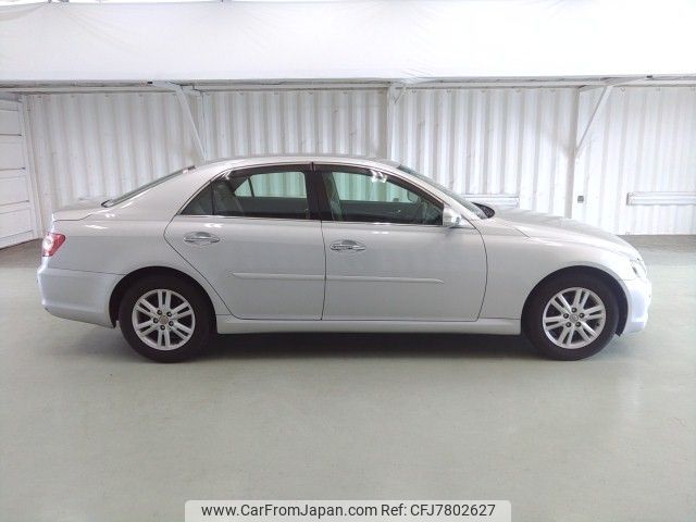 Used TOYOTA MARK X 2007/Nov CFJ7802627 in good condition for sale