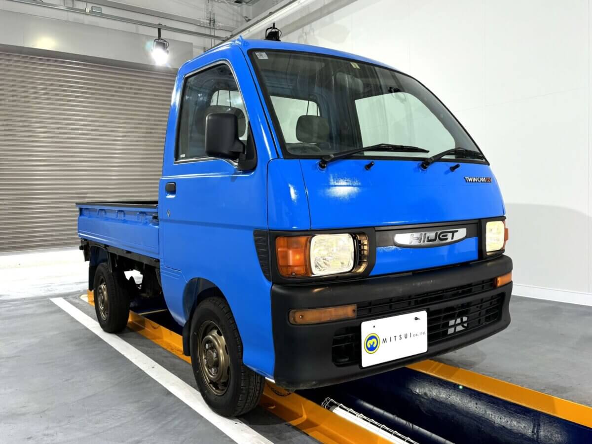 1996 Daihatsu Hijet Truck V-S100P 2WD - Car Price $1,470