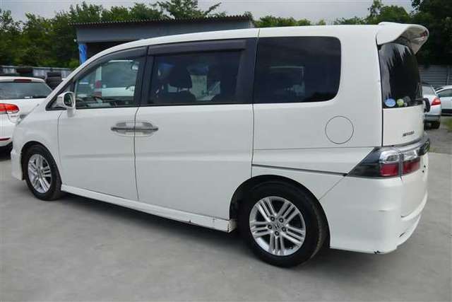 2008 Honda Step Wagon RG1 2WD - Car Price $650