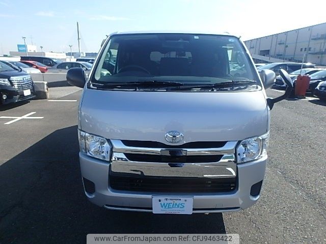 2019 Toyota Hiace Van CBF-TRH200V 2WD - Car Price $10,690