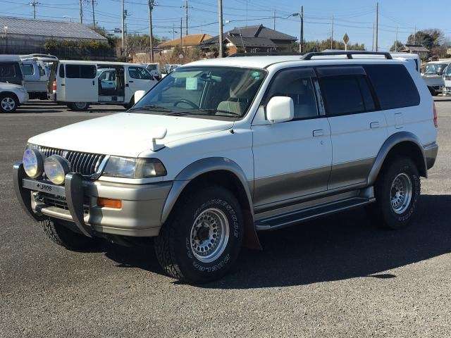 1997 Mitsubishi Challenger K99W - Car Price $2,261