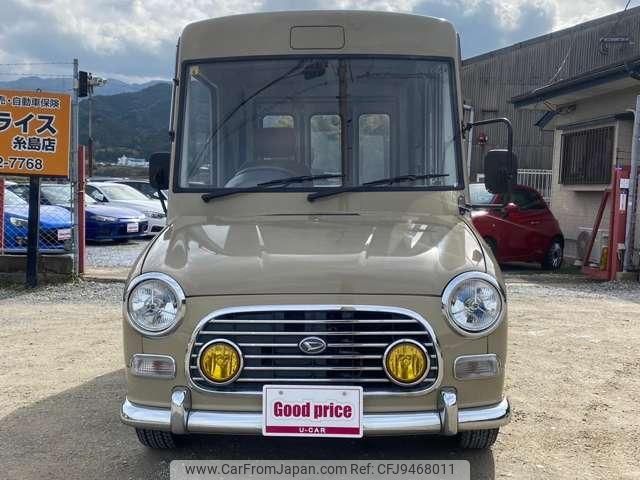 1990 Daihatsu Mira Van M-L200V - Car Price $10,290