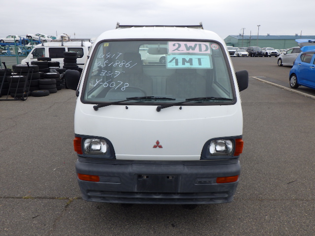 1999 Mitsubishi Minicab Truck V-U41T 2WD - Car Price $990