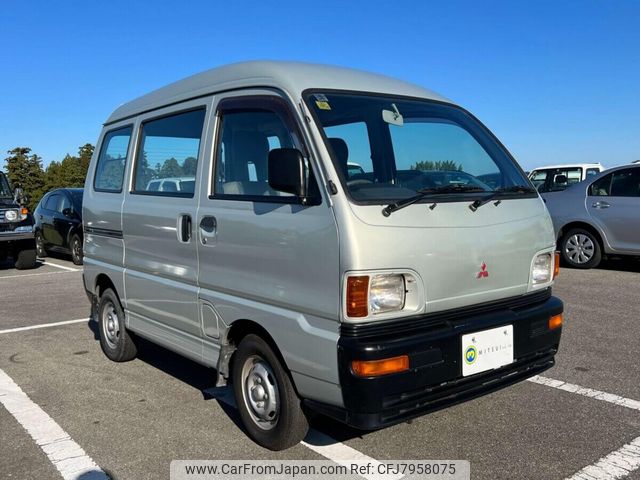 Mitsubishi Minicab Van 1997 FOB 3,160 For Sale - JDM Export