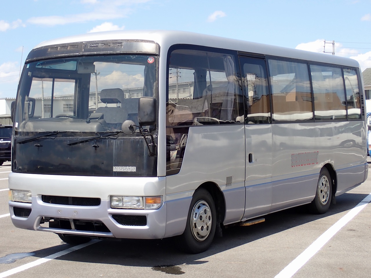 1999 Nissan Civilian Bus KK-BJW41 2WD - Car Price $9,449