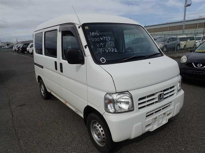 2017 Honda Acty Van HH6 4WD - Car Price $2,700