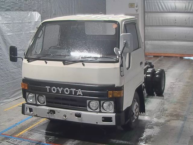 1984 Toyota Dyna Truck BU60カイ 2WD - Car Price $4,343