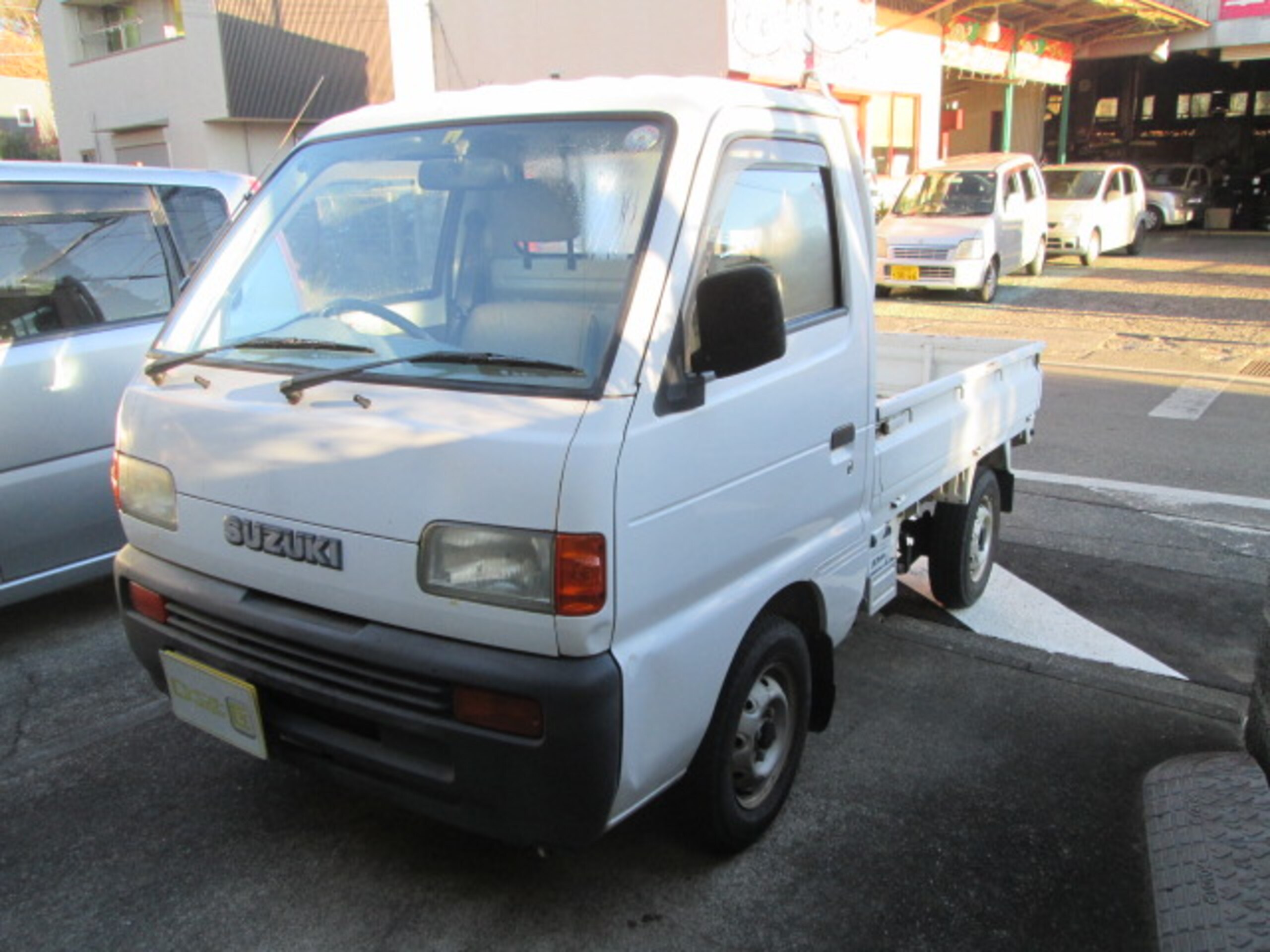 1998 Suzuki Carry Truck DC51T 2WD - Car Price $3,196