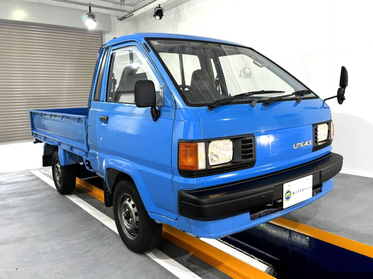 1988 Toyota Liteace Truck L-KM50 2WD - Car Price $3,460