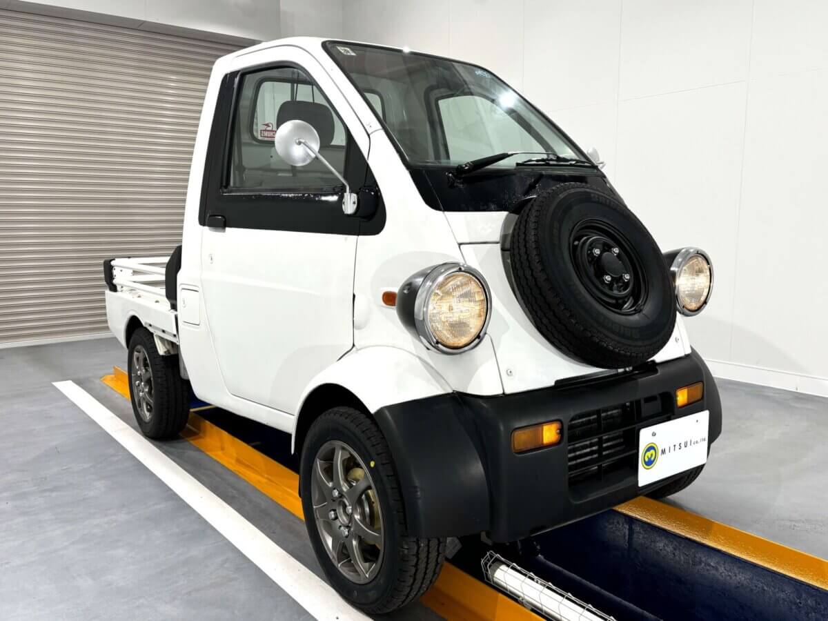 1997 Daihatsu Midget Ii V-K100P 2WD - Car Price $2,460