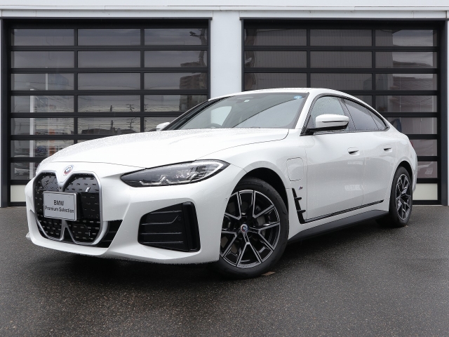 2022 Bmw I4 ZAA-72AW44 2WD - Car Price $53,948