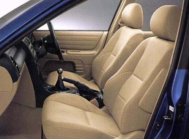Toyota Altezza As200 Z Edition Specs, Dimensions and Photos | CAR FROM ...