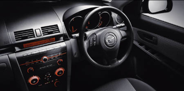 Mazda Axela Sport 23s Specs, Dimensions and Photos | CAR FROM JAPAN